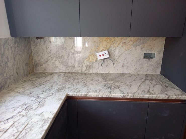 Oro Fantastico Kitchen - Stone worktops, fireplaces, sculptures and ...